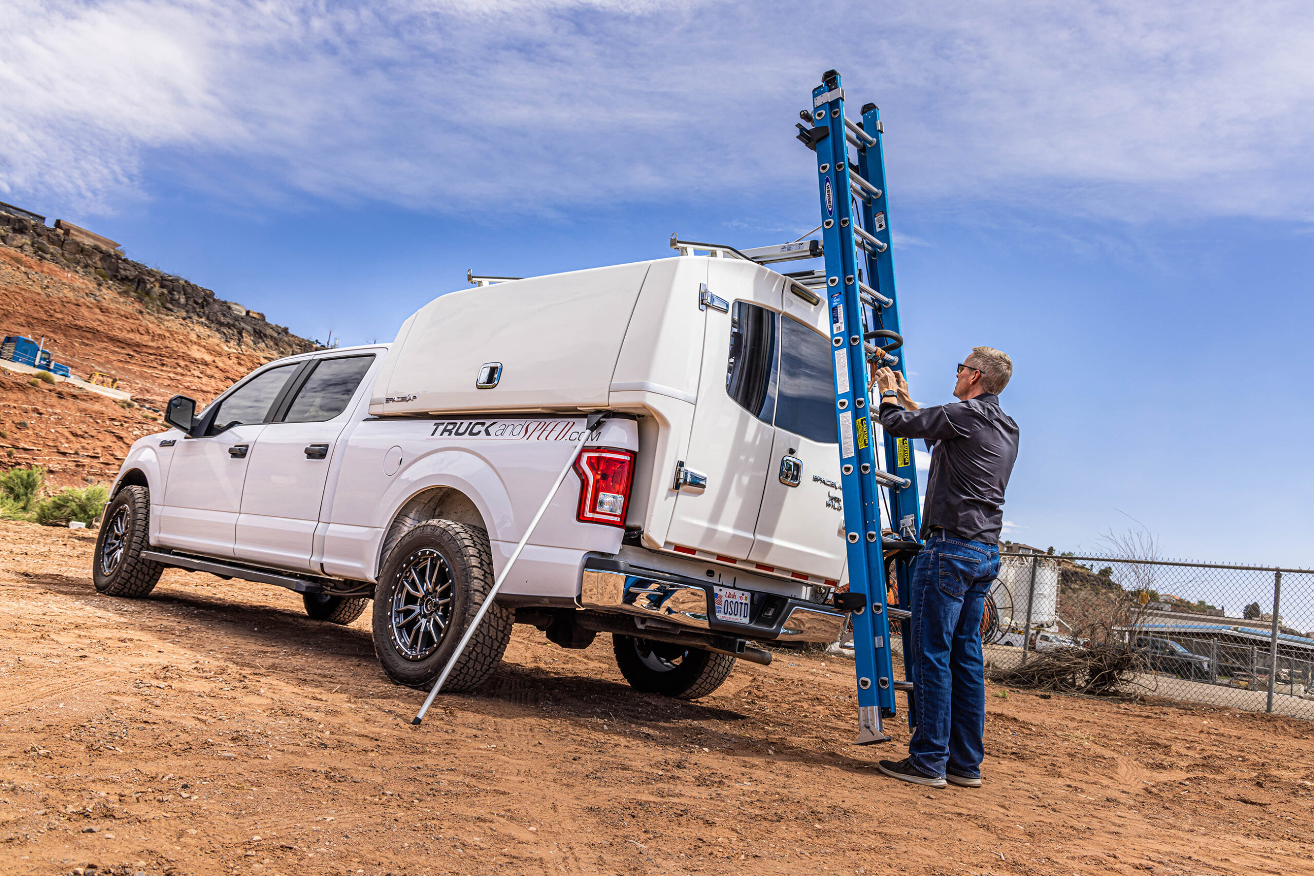 Hydraulic Aluminum Ladder Racks For Van & Any Vehicle : Gentili US